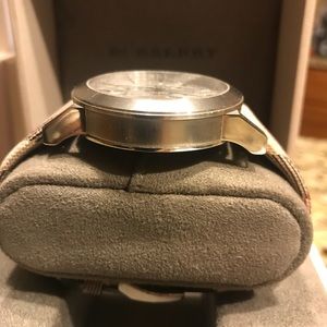 Burberry | Accessories | Auth Burberry Bu9357 42mm Watch | Poshmark